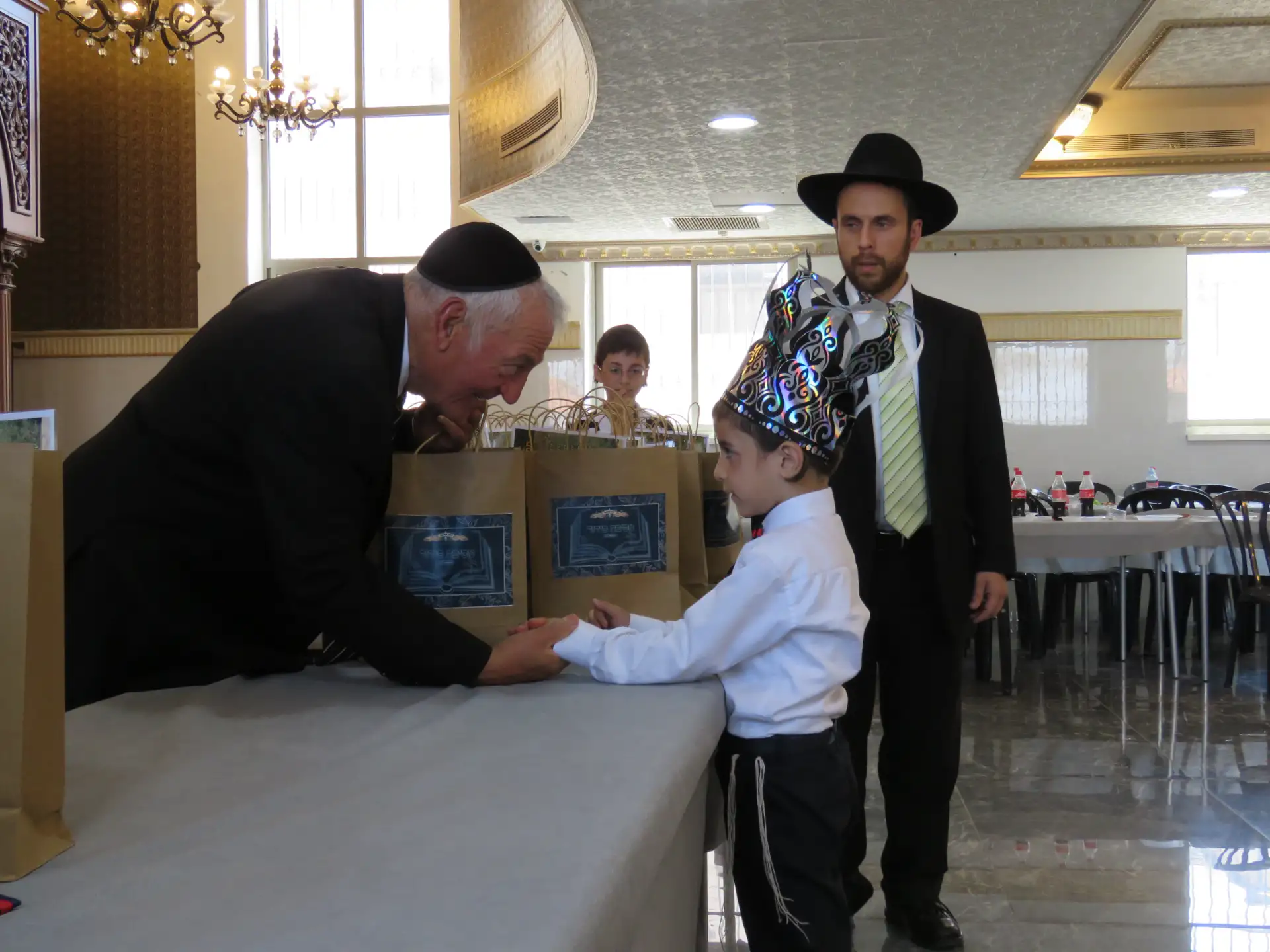 Siddur Party • מוסדות אור השלום • Or Hashalom